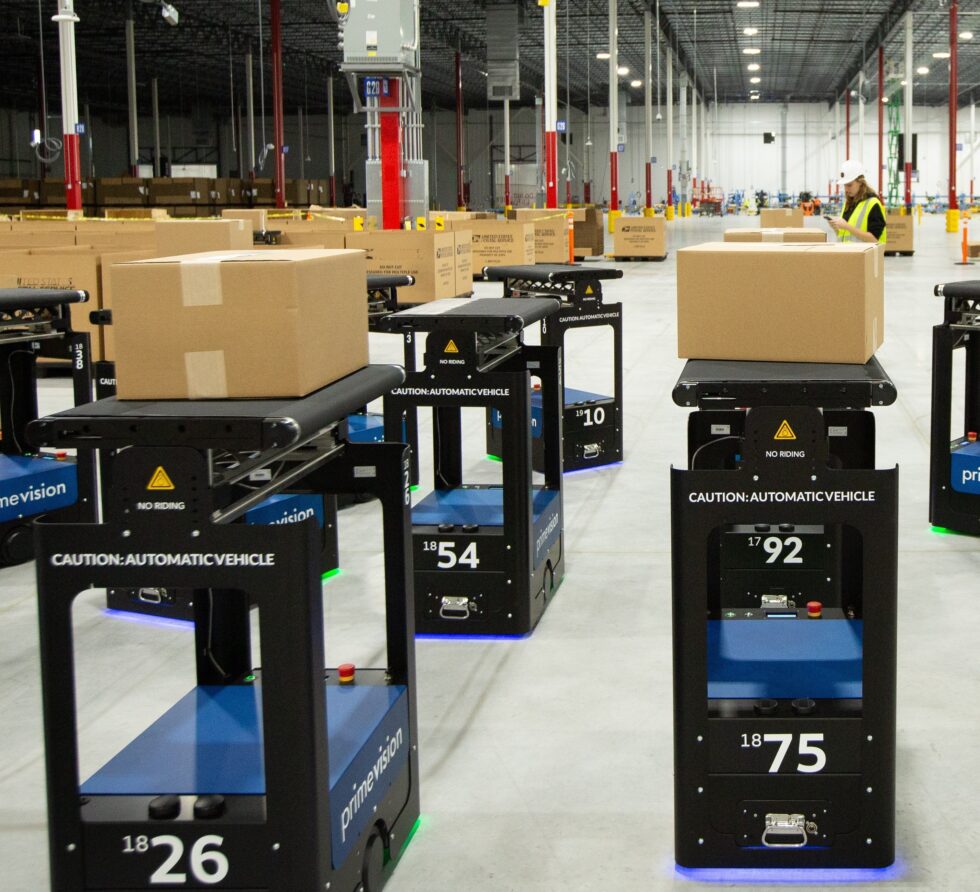 AI and robots help retain warehouse staff - Prime Vision